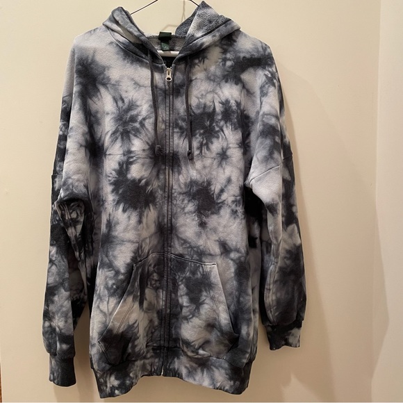 wild fable | Tops | Wild Fable Oversized Tie Dye Zip Up Hoodie | Poshmark